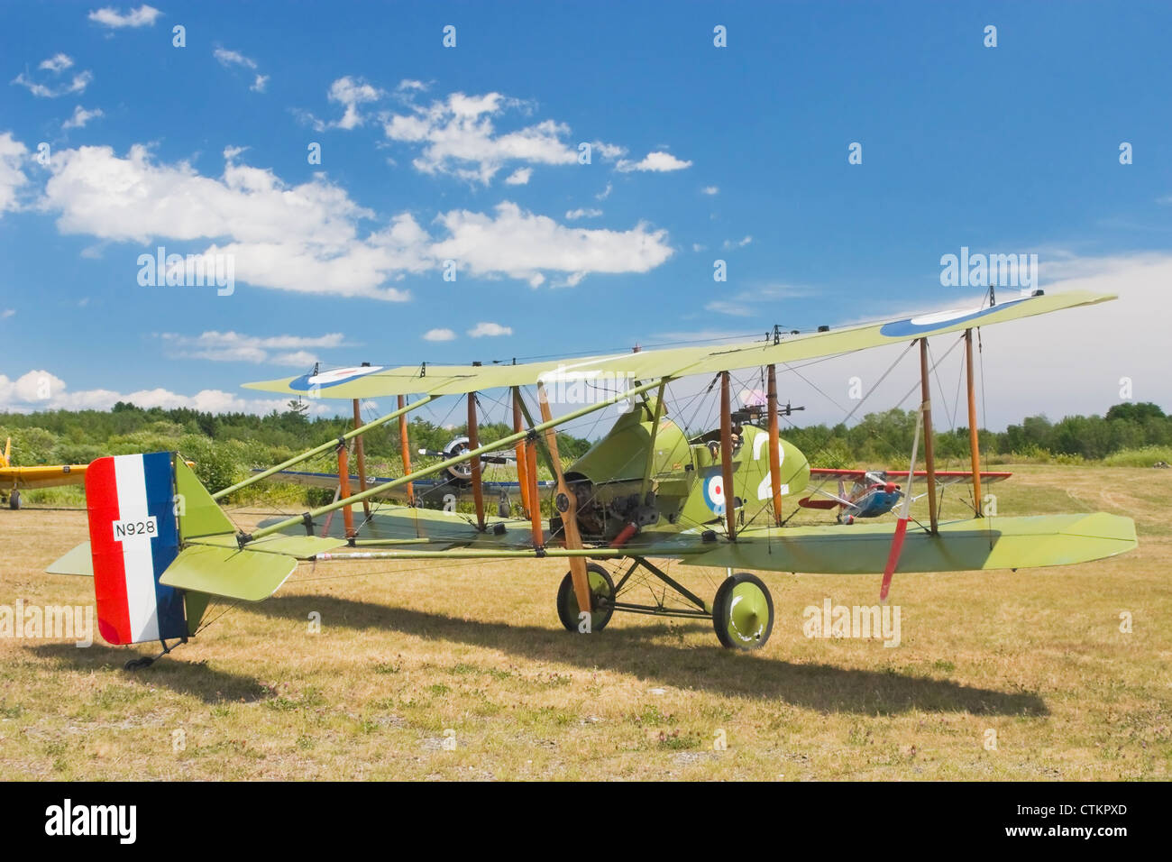 F 8 aircraft hi-res stock photography and images - Alamy