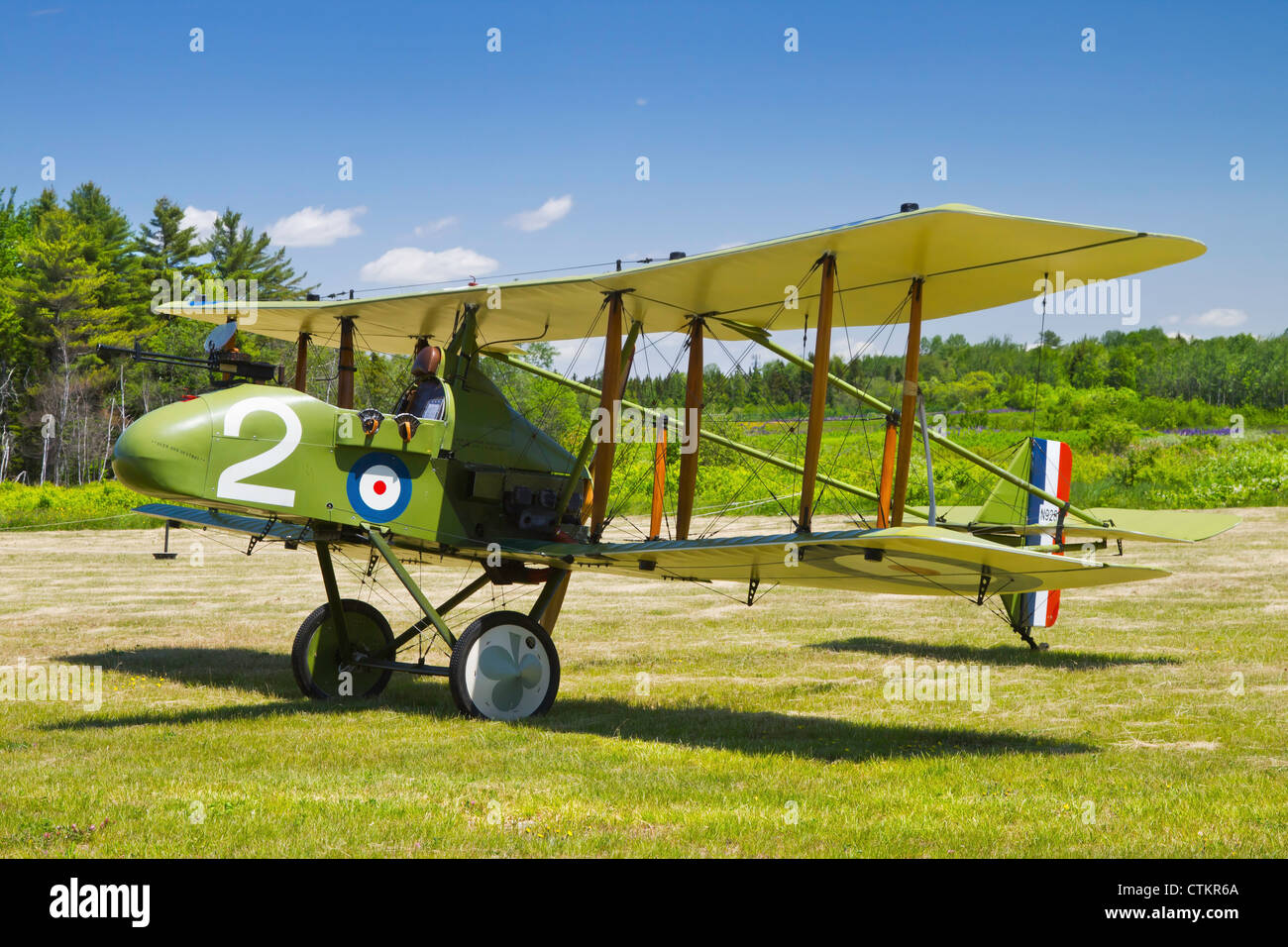 F 8 aircraft hi-res stock photography and images - Alamy