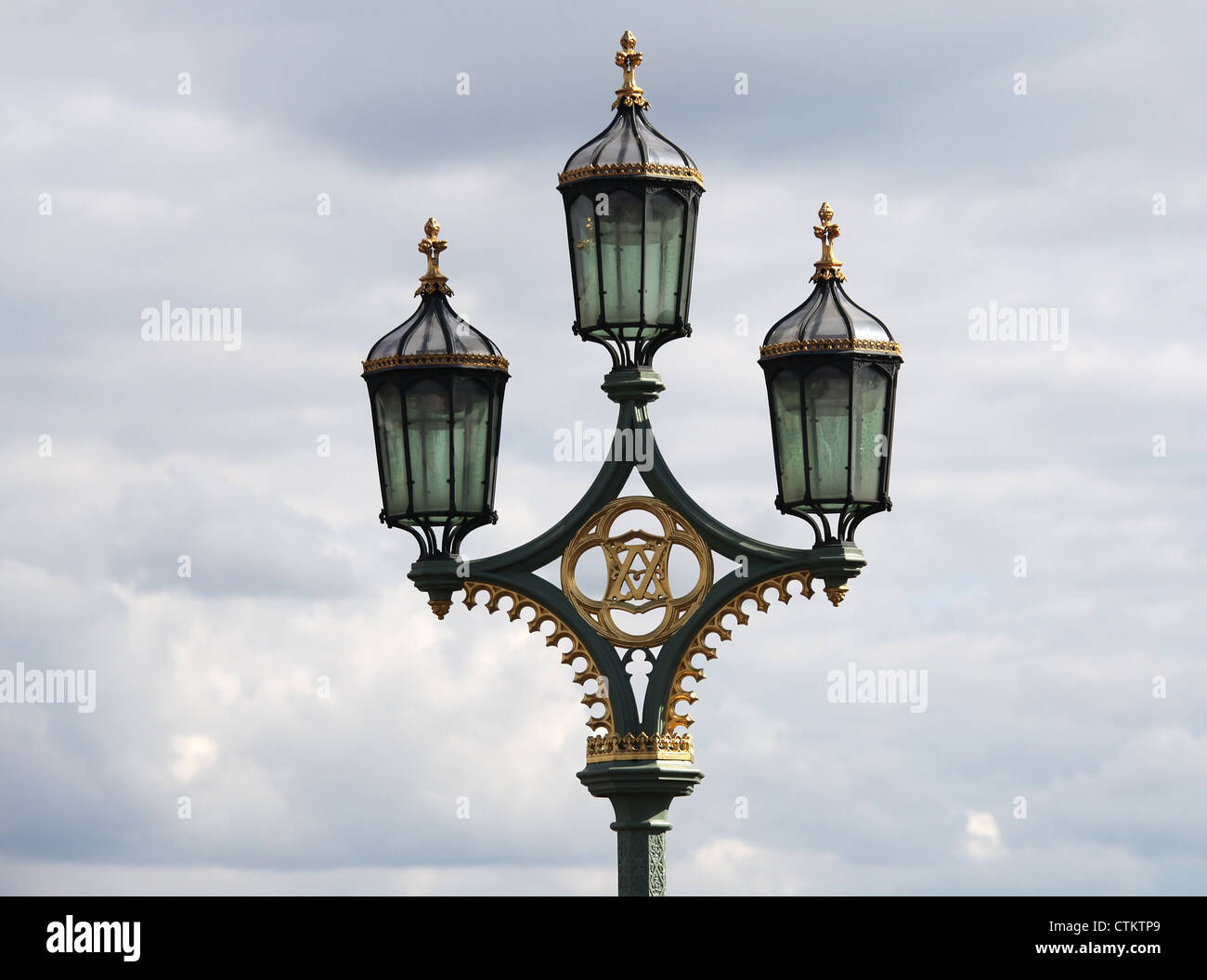 City of westminster lamp post hi-res stock photography and images - Alamy