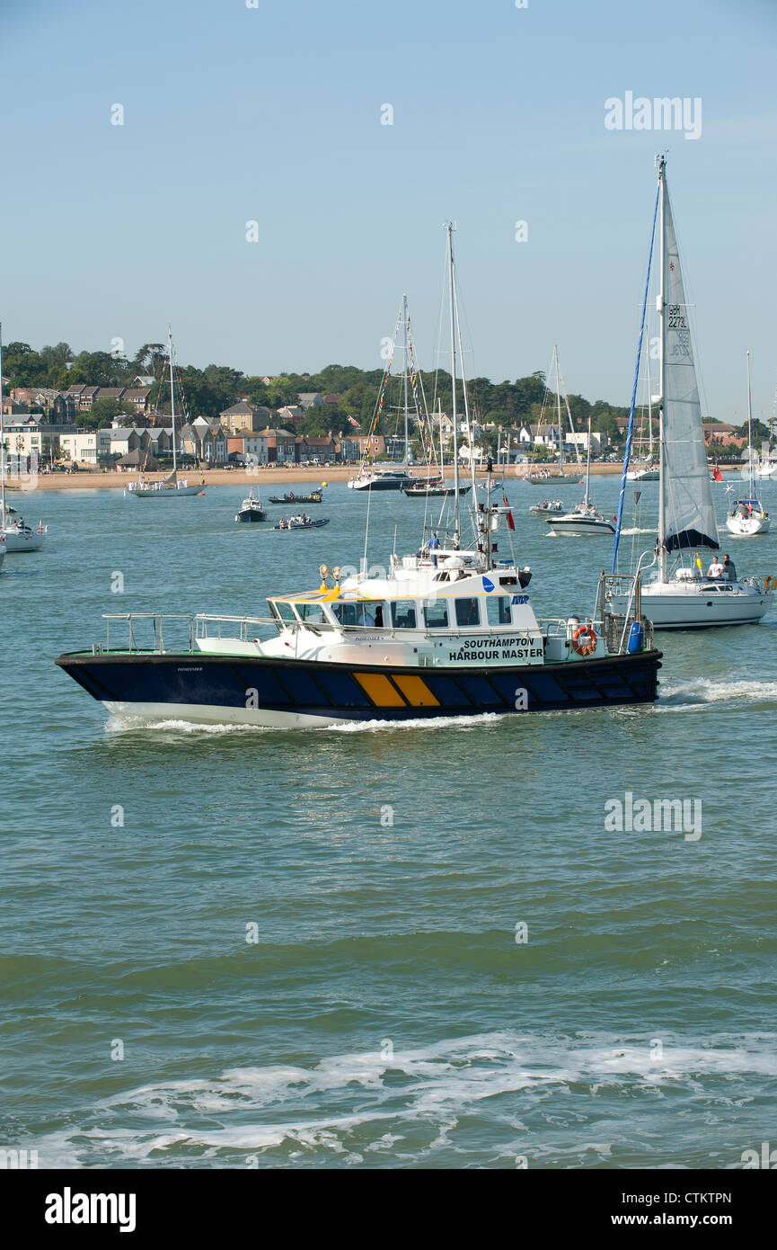 Pathfinder Southampton Harbour Master on duty off the Isle of Wight ...