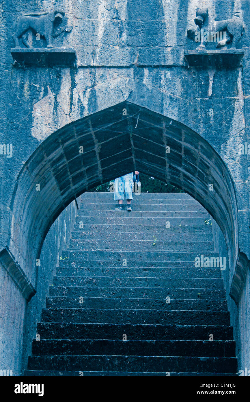 Structure at Bara Mota chi Vihir, Historic well at Limb Village, Satara ...