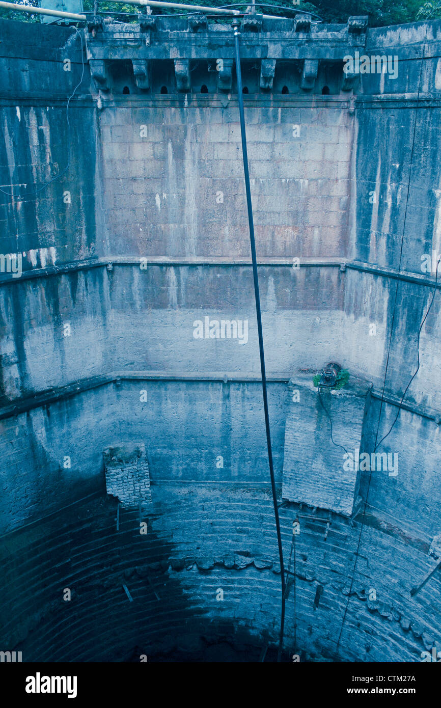 Structure at Bara Mota chi Vihir, Historic well at Limb Village, Satara ...