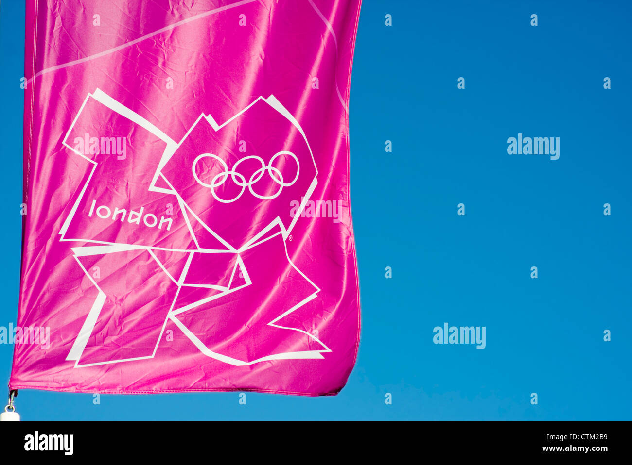 Olympic logo flag hi-res stock photography and images - Alamy