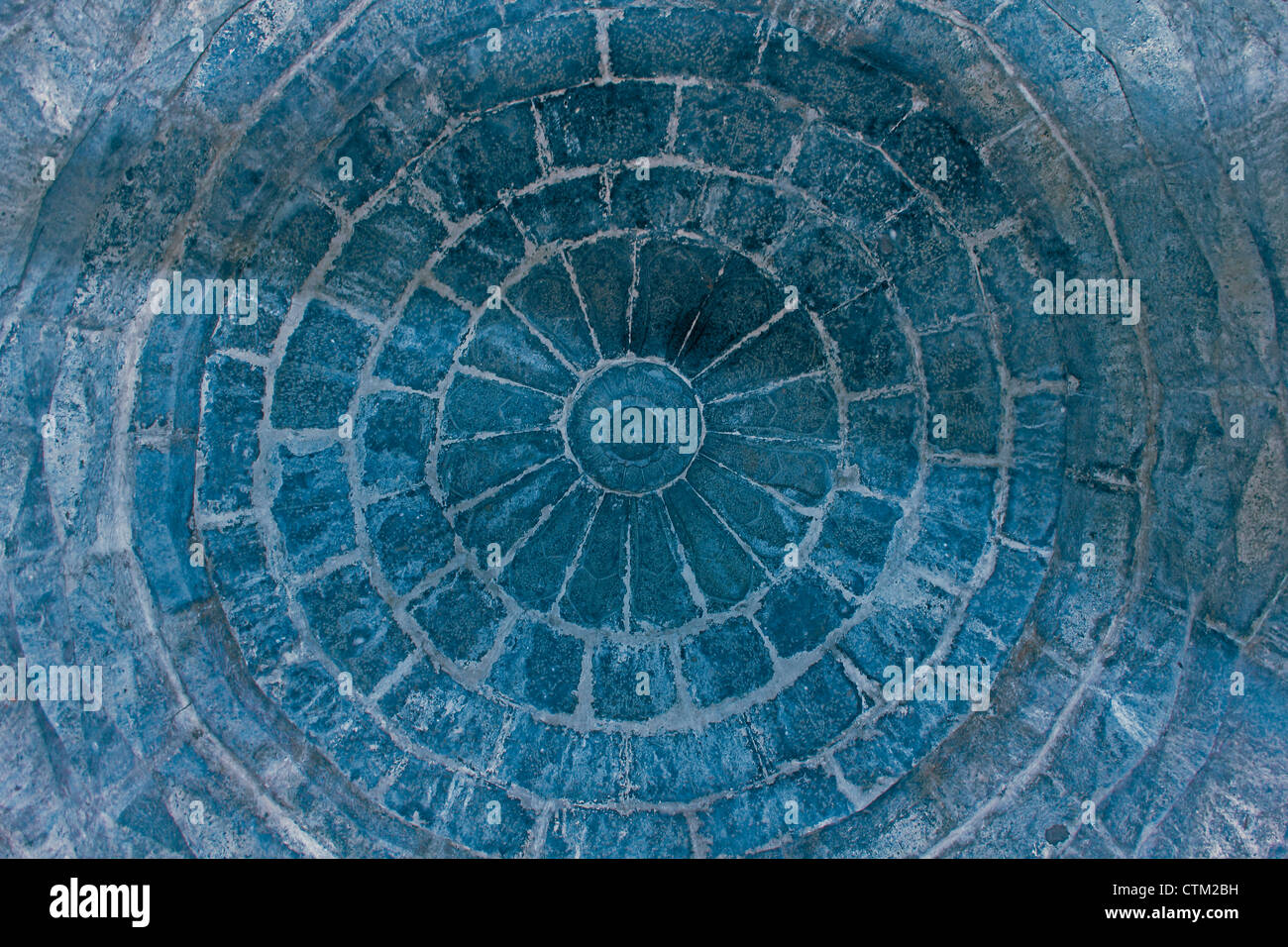 Structure at Bara Mota chi Vihir, Historic well at Limb Village, Satara ...