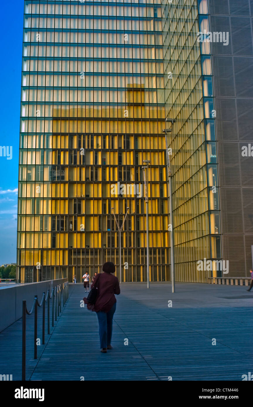 Paris, France - Modern Architecture, Public Library Building Exterior ...