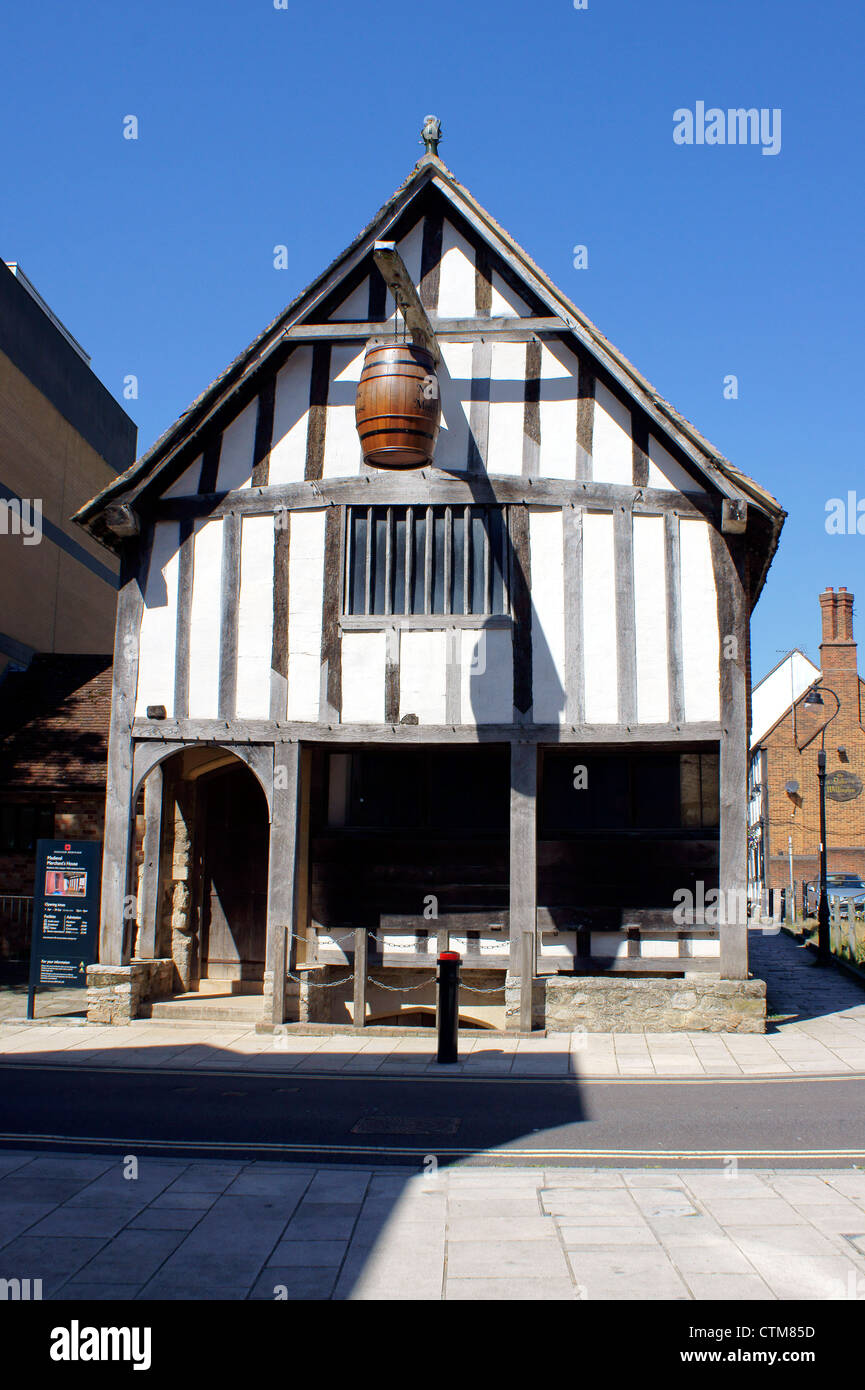 Medieval french house merchant hi-res stock photography and images - Alamy