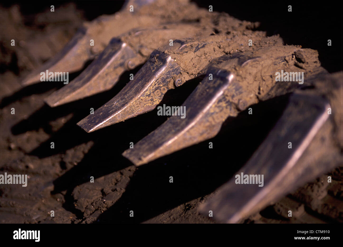 Detail of teeth of excavator bucket Stock Photo - Alamy