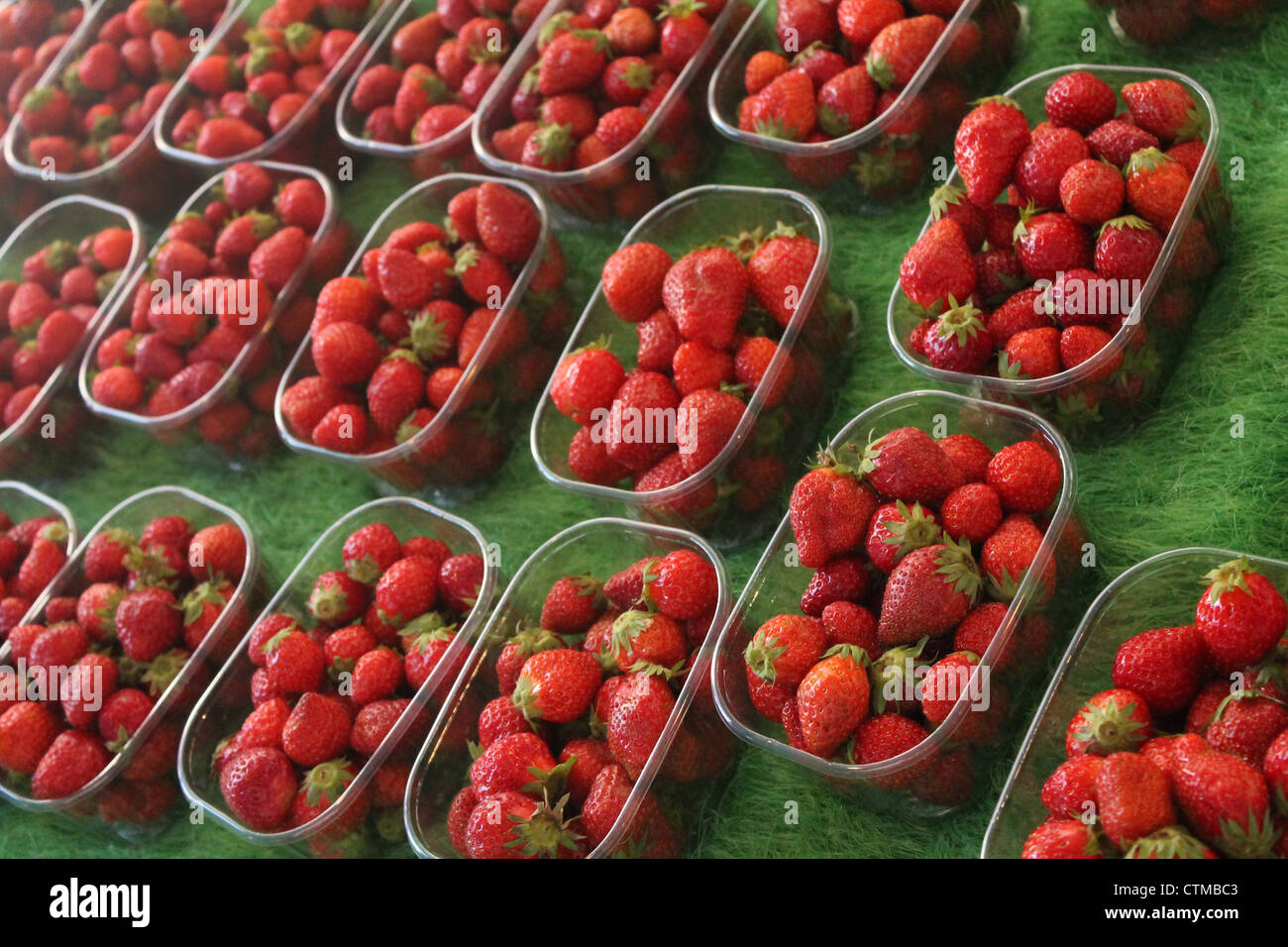 La rochelle outdoor indoor food hi-res stock photography and images - Alamy