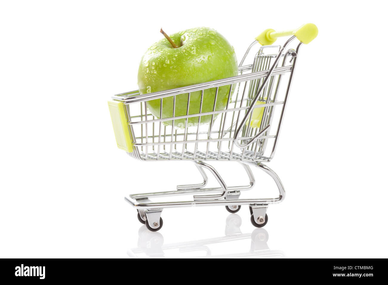 Apple cart Cut Out Stock Images & Pictures - Alamy