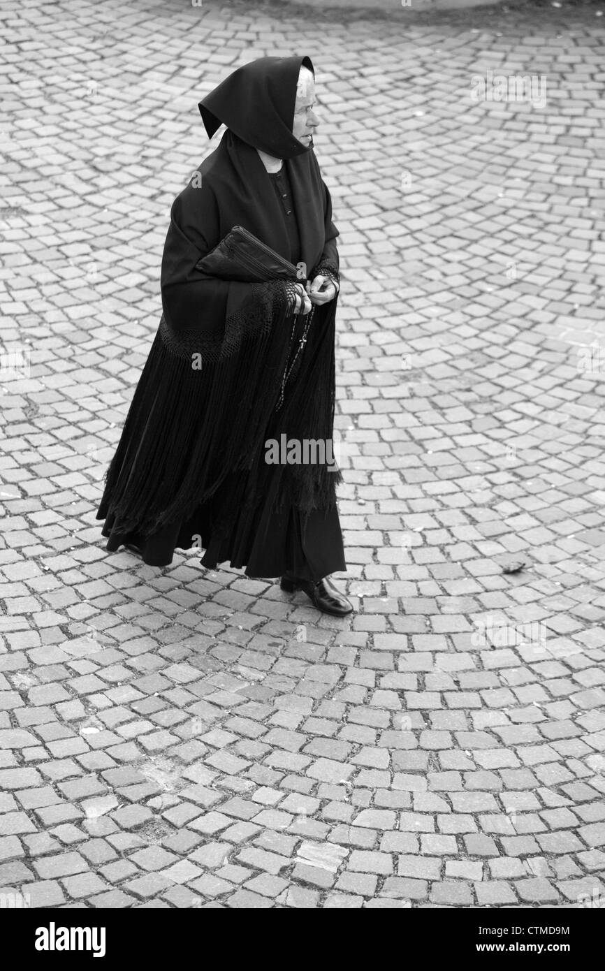Italy widow Black and White Stock Photos & Images - Alamy