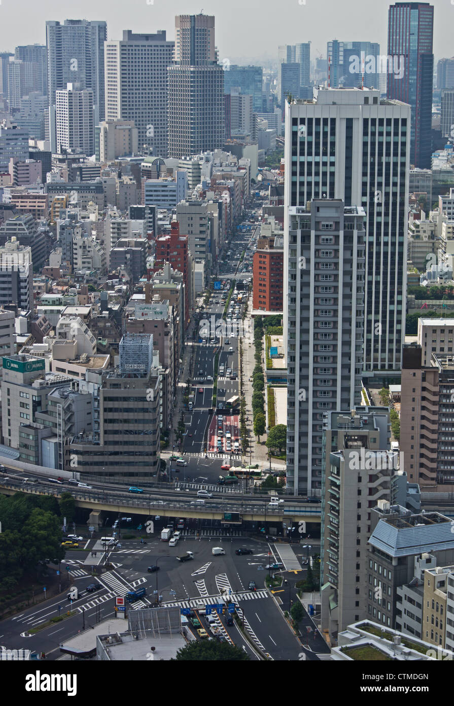 A view of the Tokyo skyline from the the Tokyo tower Stock Photo - Alamy
