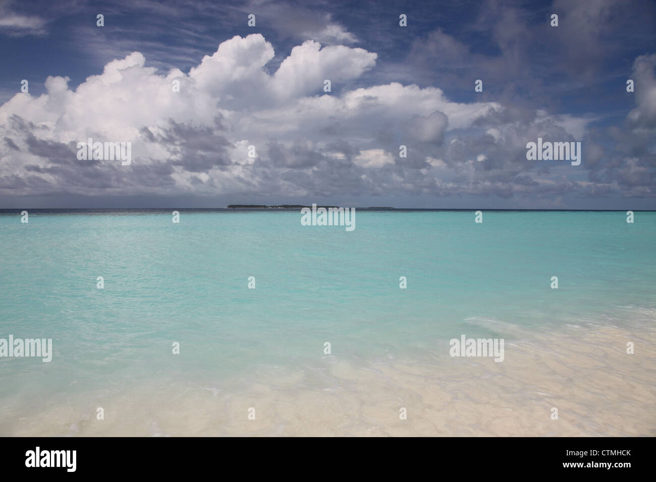 Island landscape in Maldives Stock Photo - Alamy