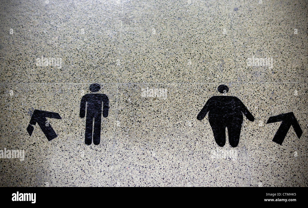 Escalator sign hi-res stock photography and images - Alamy