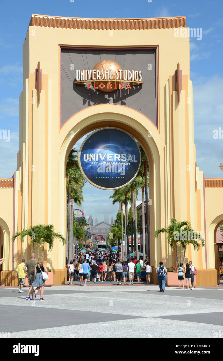 The Entrance to Universal Studio's Orlando Florida Stock Photo - Alamy