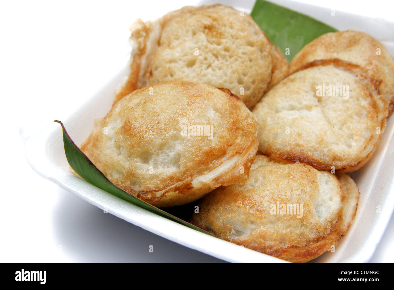 Thai dessert , Kanom Krok ( Coconut Pancakes Stock Photo - Alamy