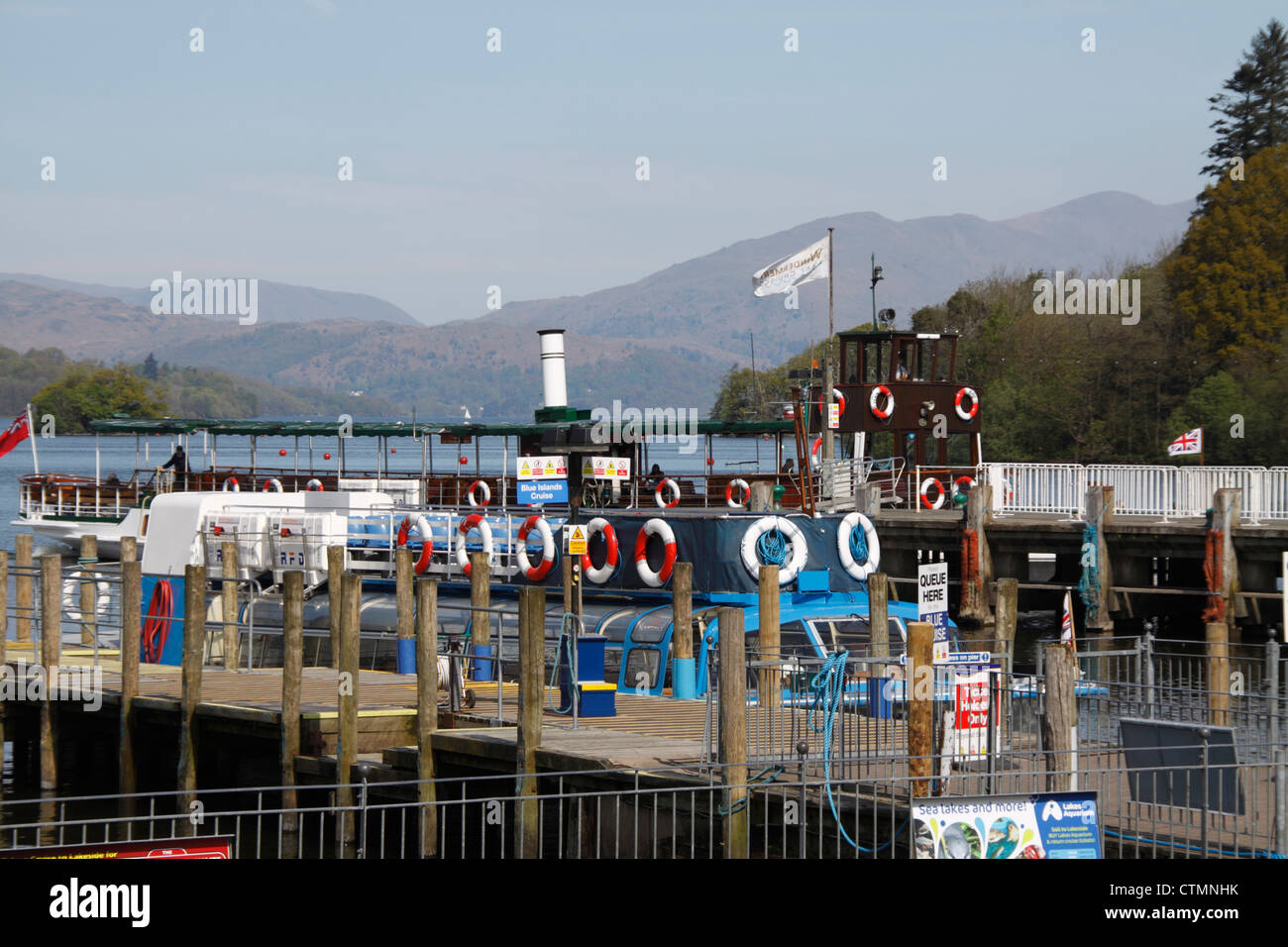 Windermere ships hi-res stock photography and images - Alamy
