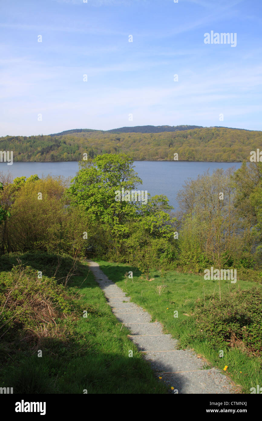 Pathway to lake windermere hi-res stock photography and images - Alamy
