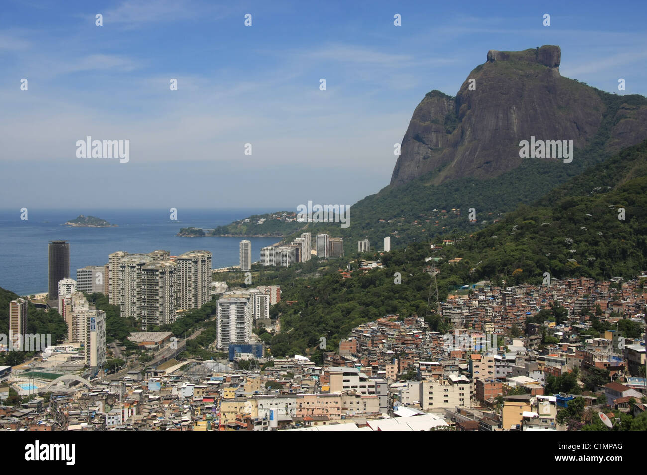 Favela da Rocinha, Rio de Janeiro, Brazil Stock Photo - Alamy