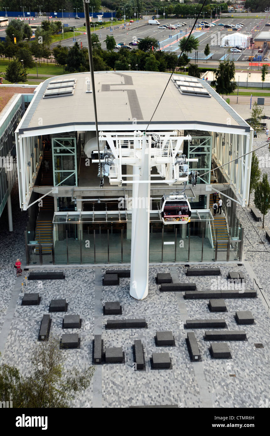 The new Thames cable car. The Emirates Air Line links the O2 Arena in ...
