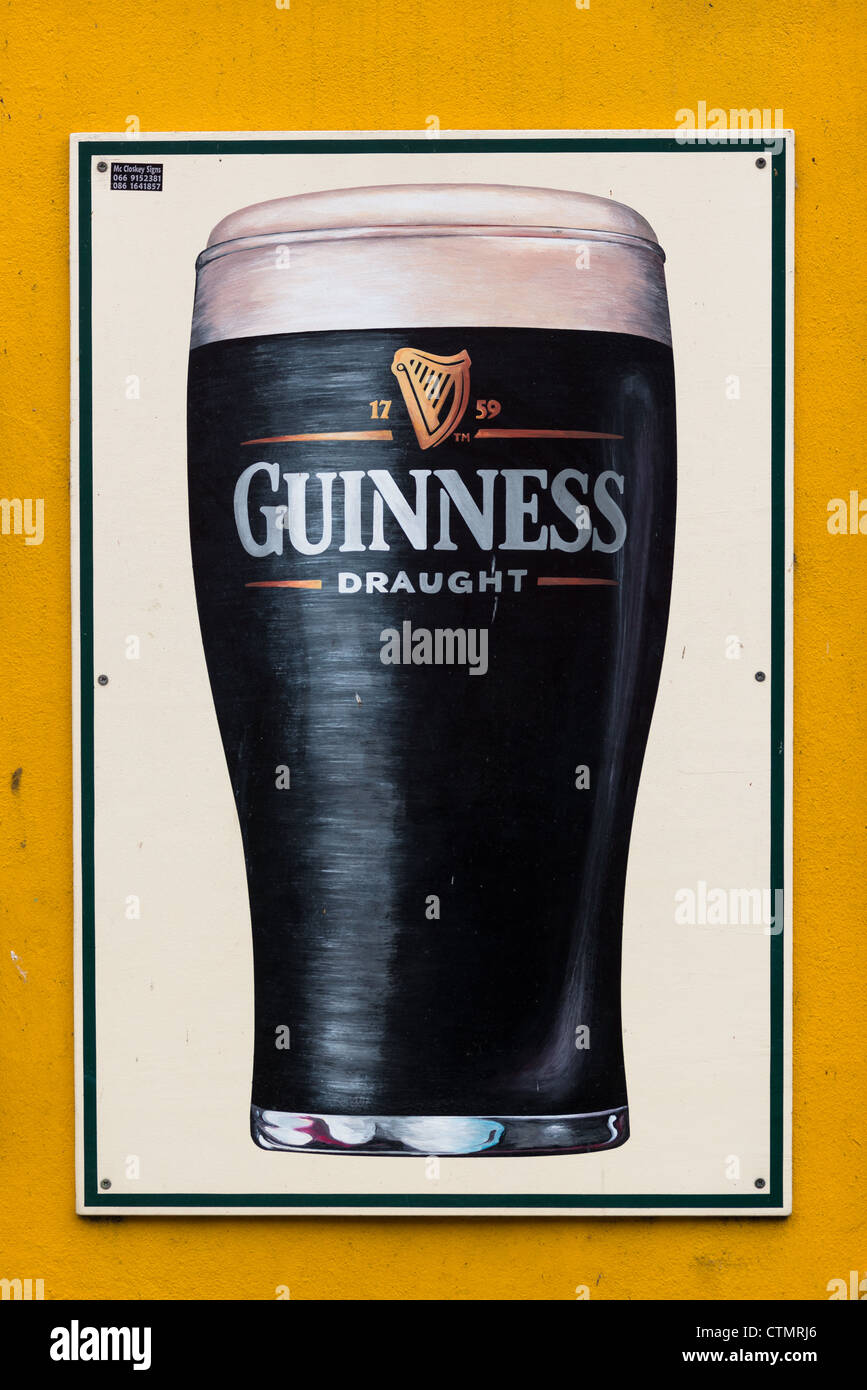 Guinness art hi-res stock photography and images - Alamy