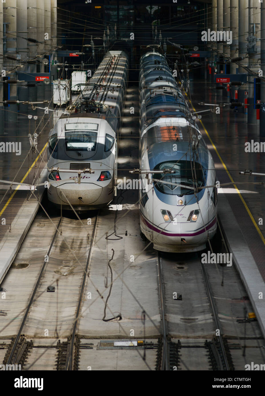 High speed trains atocha hi-res stock photography and images - Alamy