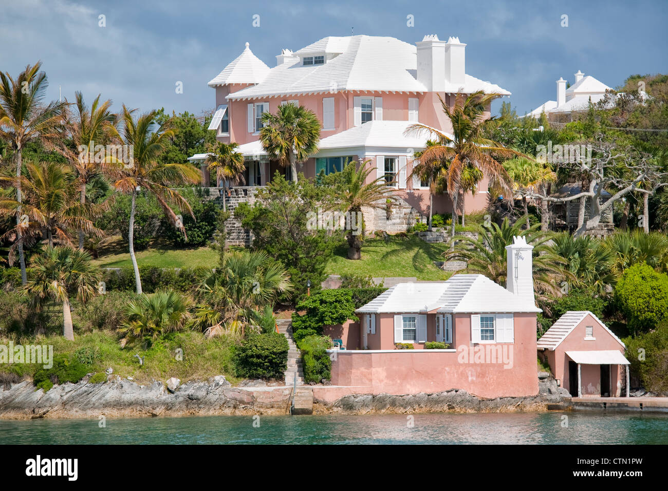 Classic Bermuda architecture along the waterfront of Bermuda Stock ...