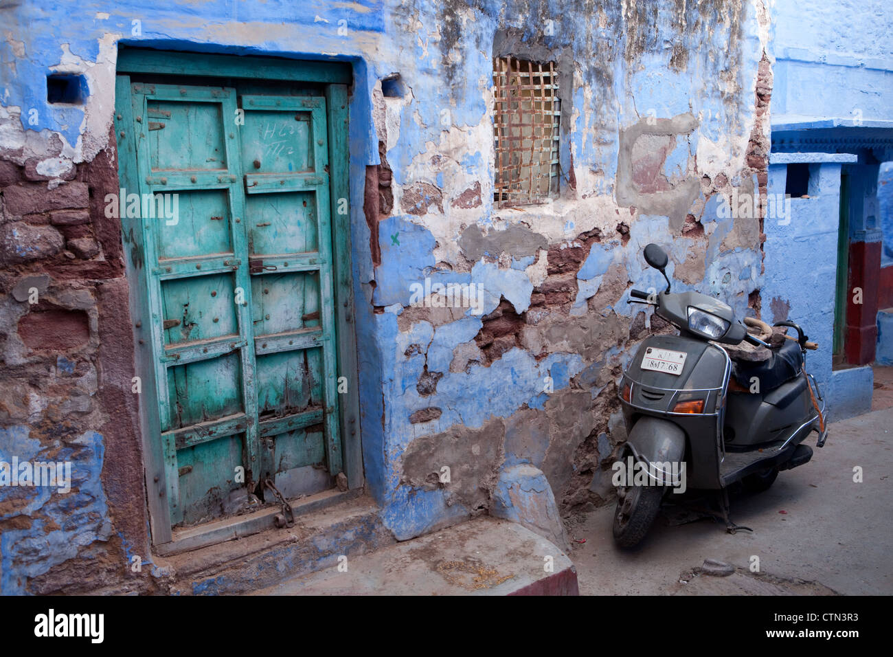 Blue houses typical of Jodhpur in Rajasthan Stock Photo - Alamy