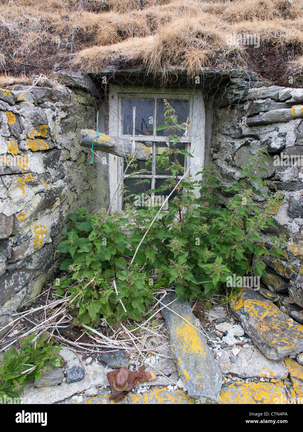 Old croft house hi-res stock photography and images - Alamy