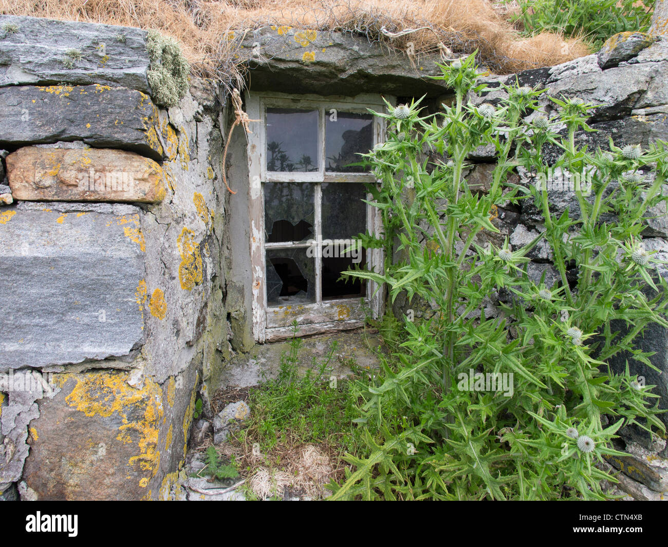 Old croft house hi-res stock photography and images - Alamy