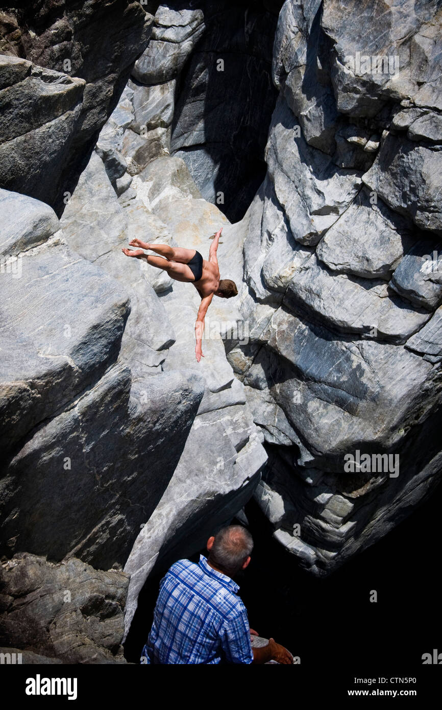 Switzerland, Maggia valley, Ponte Brolla, Cliff diving Stock Photo - Alamy