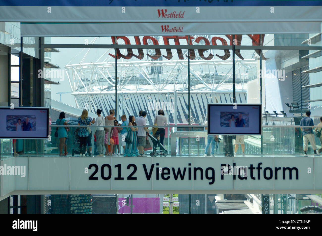 Interior of london stadium hi-res stock photography and images - Alamy