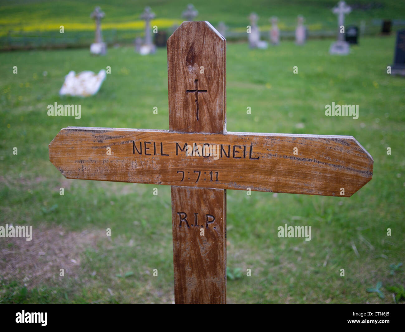 Specifications Burial Cross