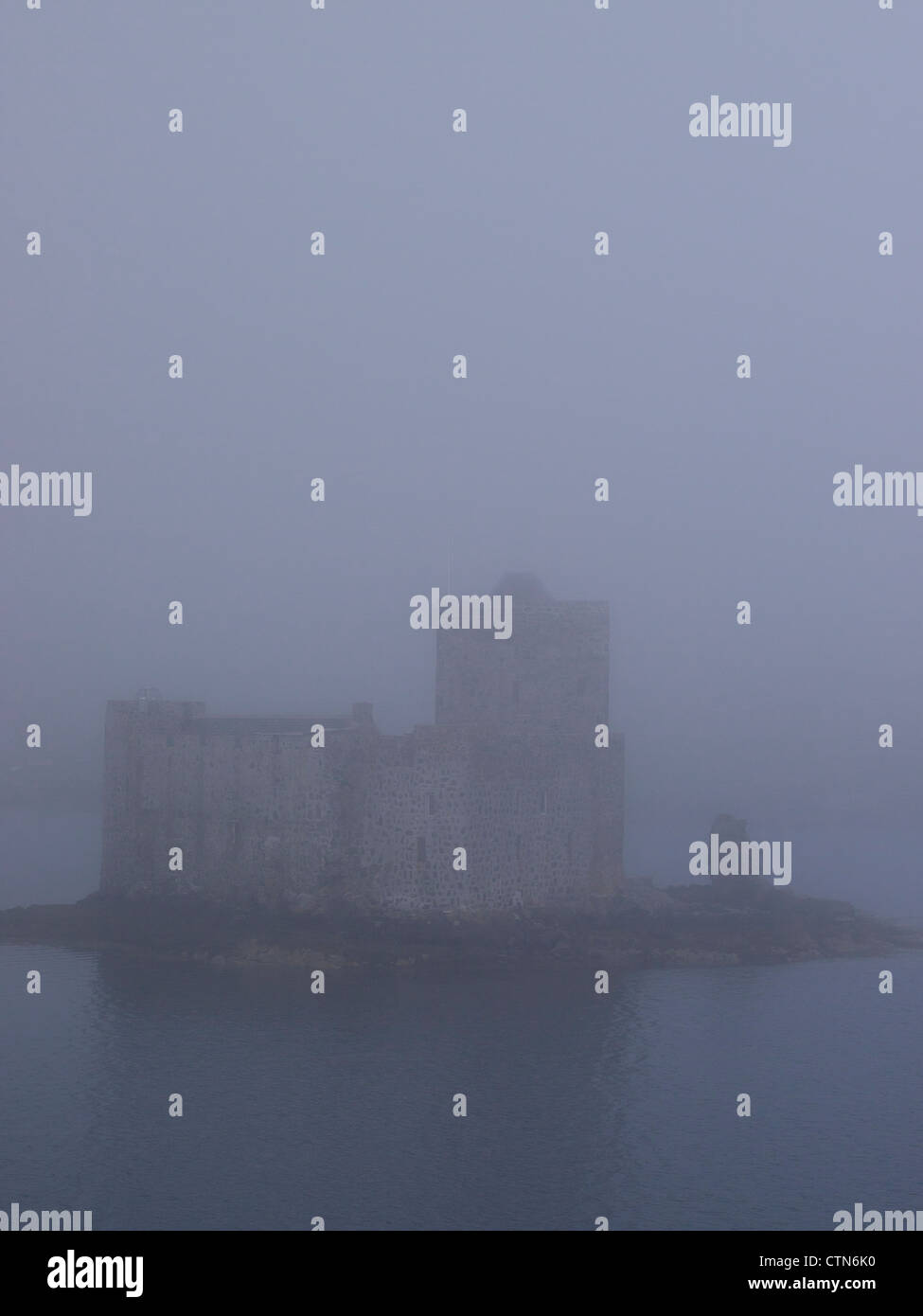 Castlebay hi-res stock photography and images - Alamy