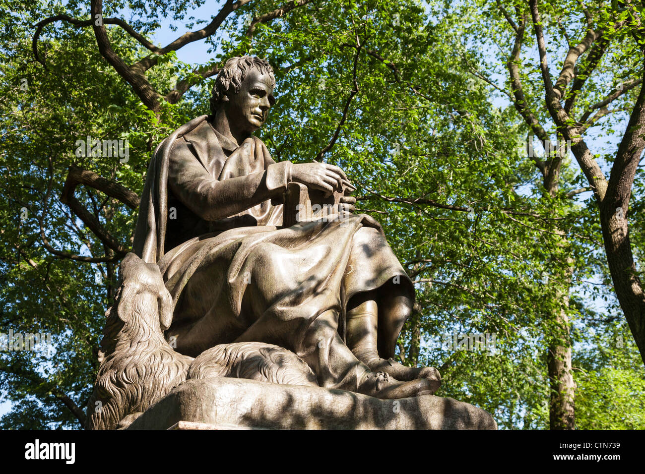 Sir Walter Scott Statue in Central Park, NYC Stock Photo - Alamy