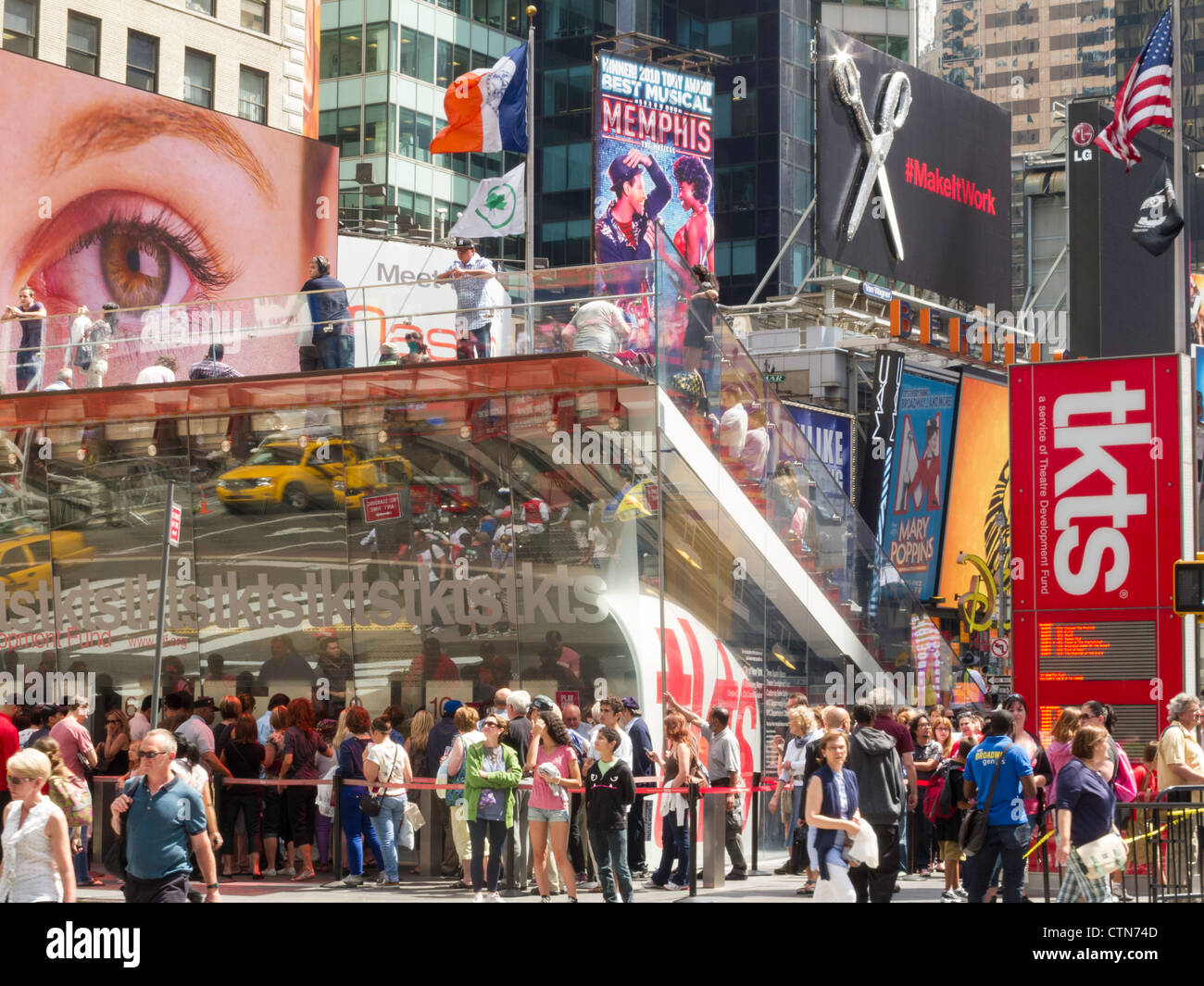 Tkts Discount Broadway Tickets, Duffy Square, Times Square, NYC Stock ...