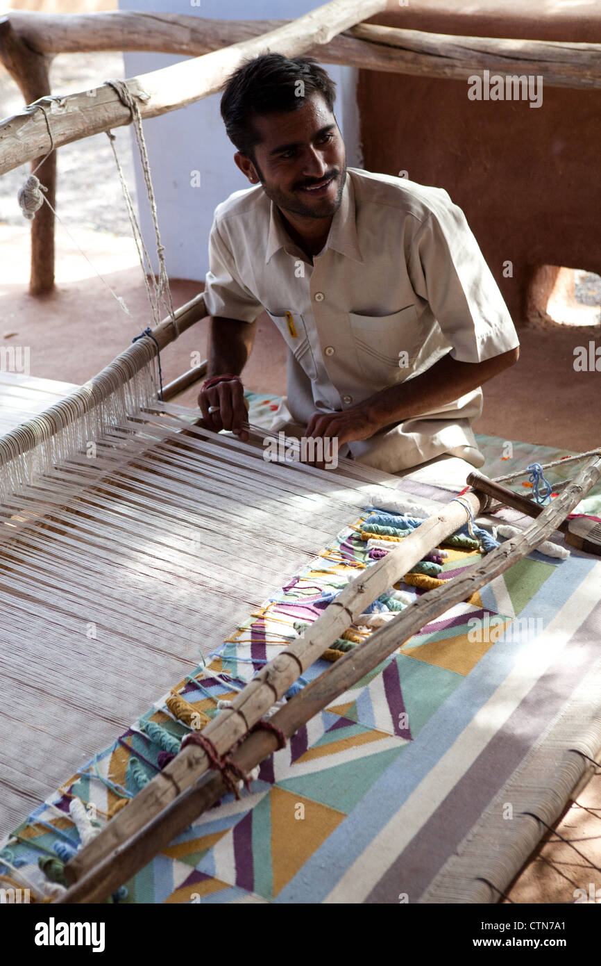 Rug weaving india hi-res stock photography and images - Alamy