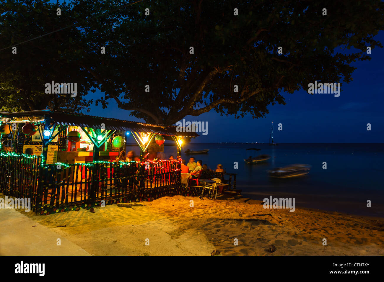 Colorfully lit boats hi-res stock photography and images - Alamy