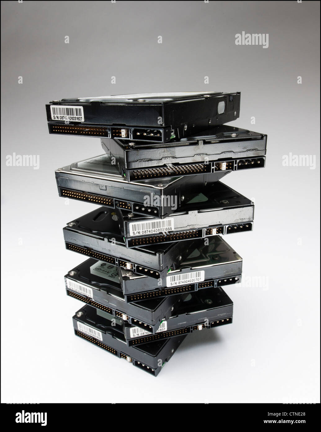 Computers hard disks drives hi-res stock photography and images - Alamy