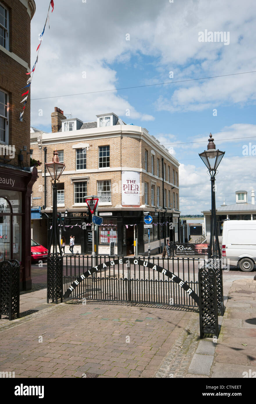 Gravesend hi-res stock photography and images - Alamy