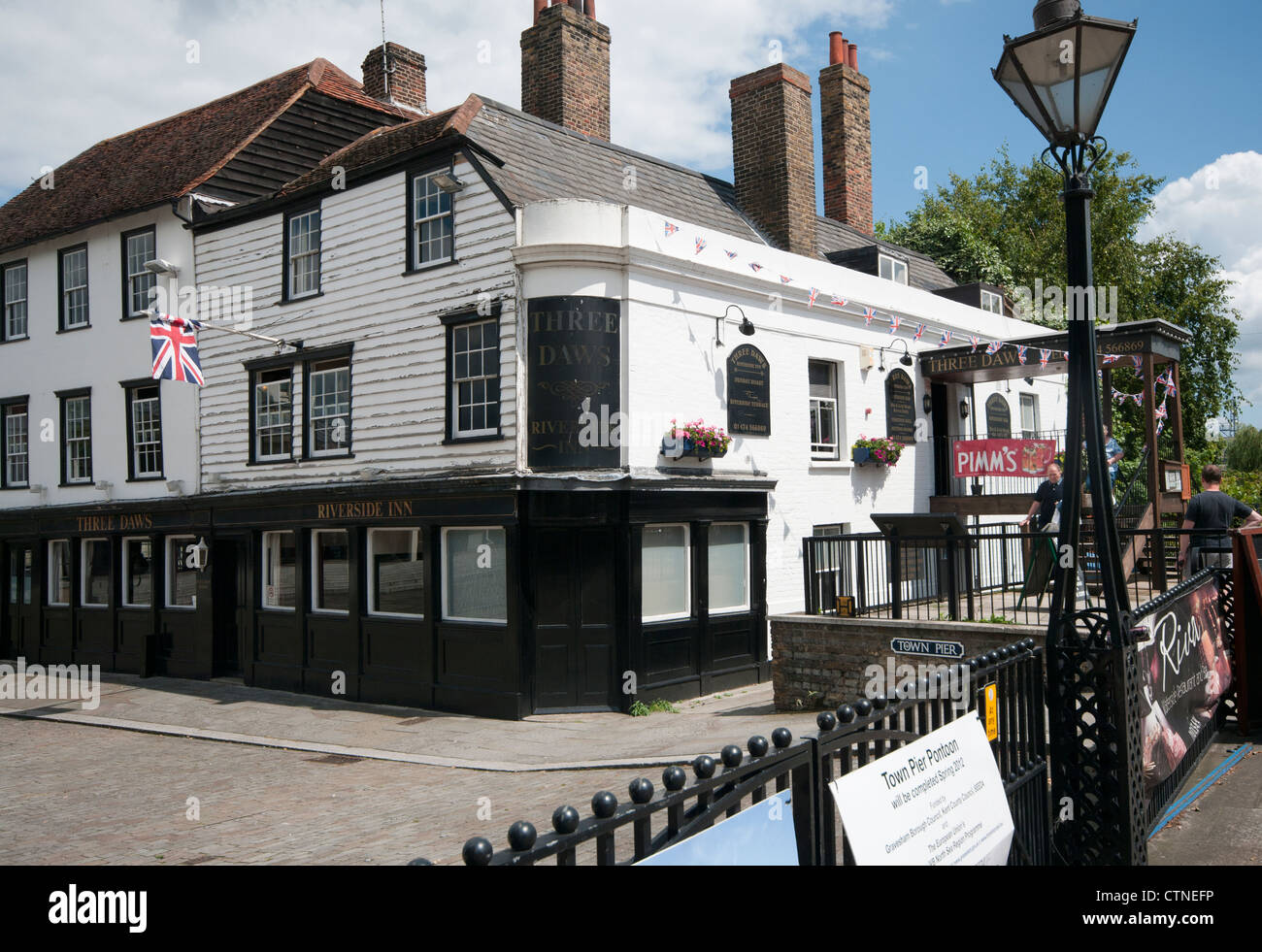 The Three Daws Pub Gravesend Kent UK Stock Photo - Alamy