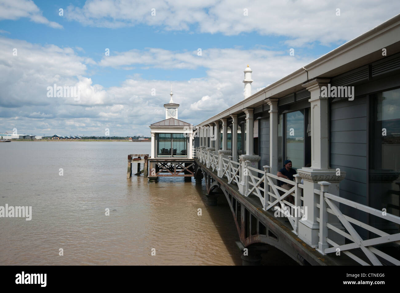 The Town Pier Gravesend Kent Uk On the River Thames Stock Photo - Alamy