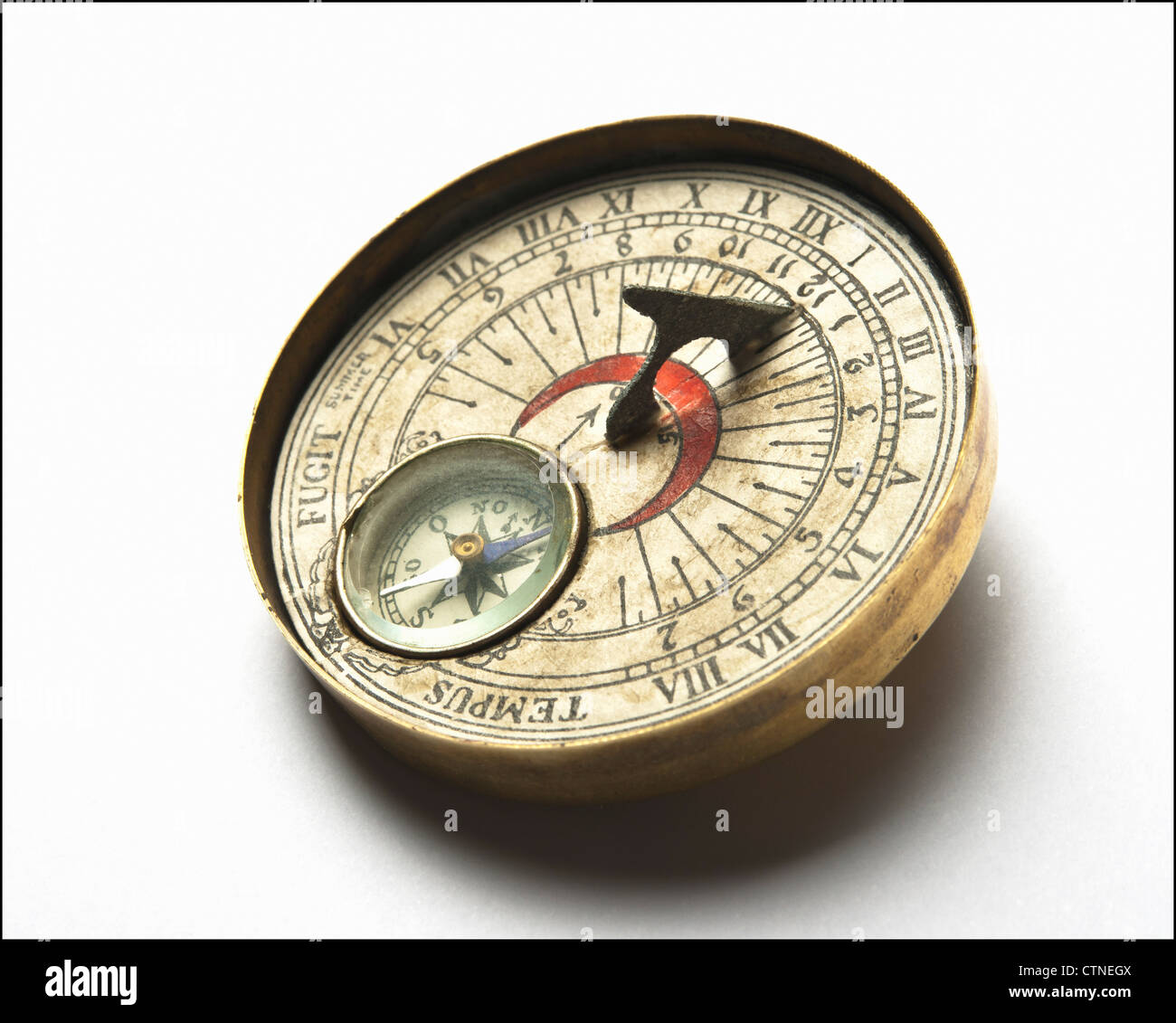 Old vintage compass navigation instruments hi-res stock photography and ... Old vintage compass navigation instruments hi-res stock photography and ...