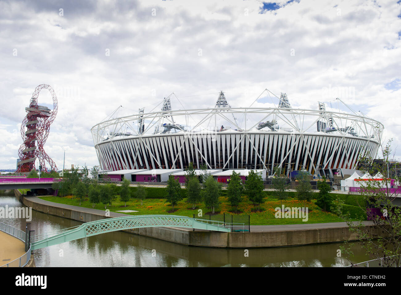 The Olympic Stadium and the ArcelorMittal Orbit, Stratford, London ...