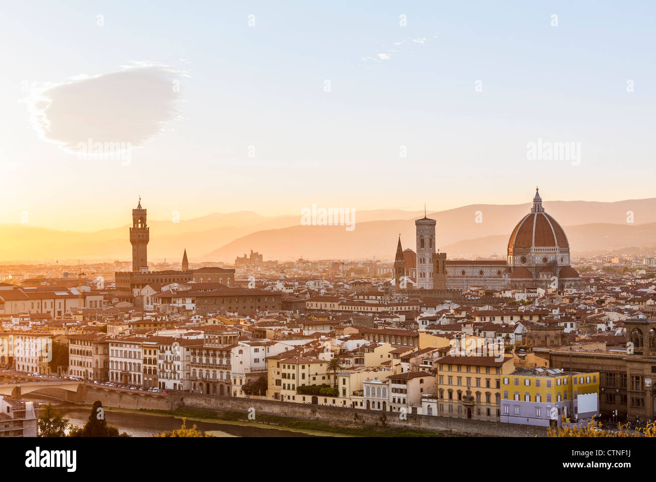 Florence cathedral sunset hi-res stock photography and images - Alamy