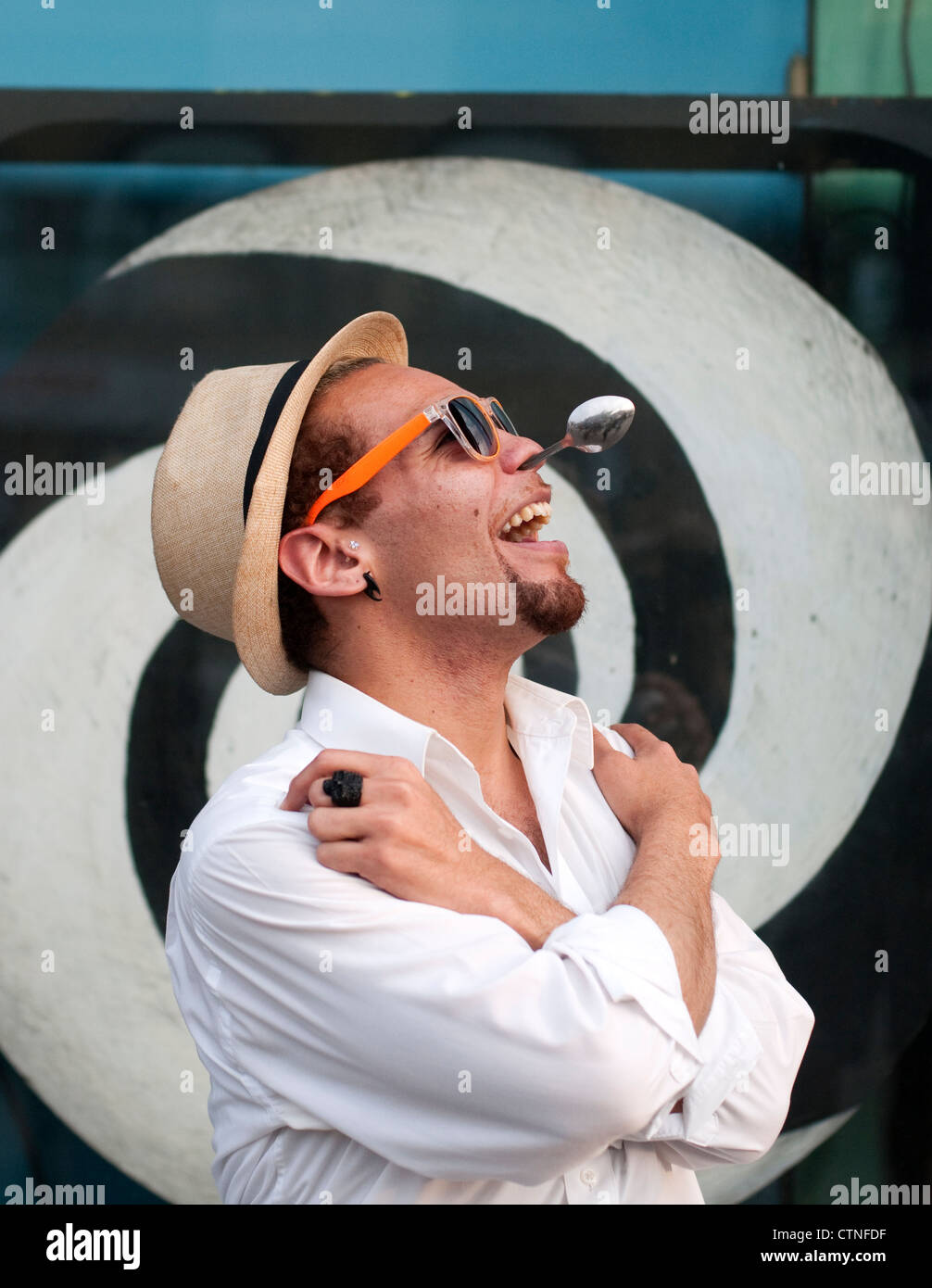 Performance Artist in Coney Island, Brooklyn Stock Photo - Alamy