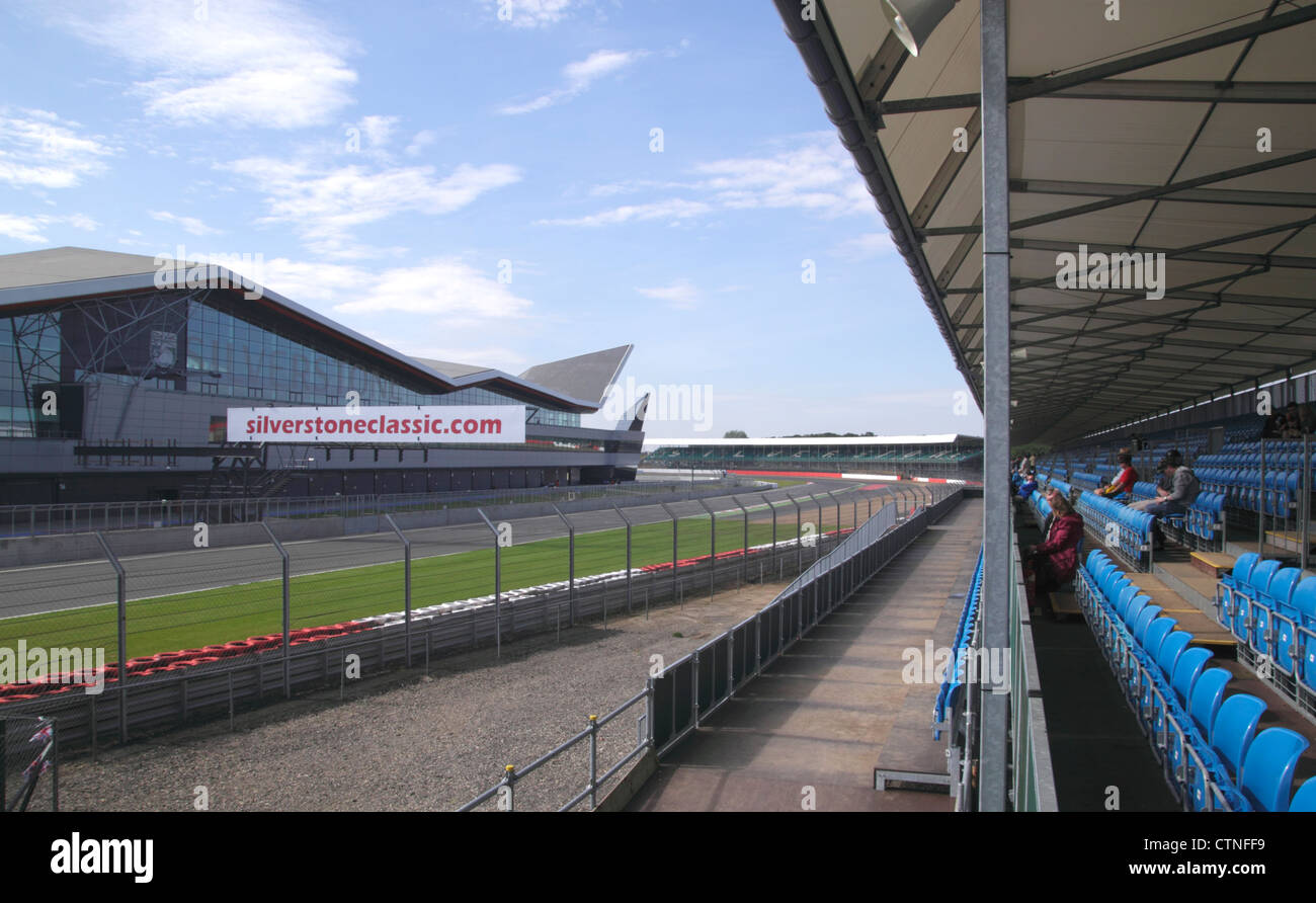 Silverstone stand hi-res stock photography and images - Alamy