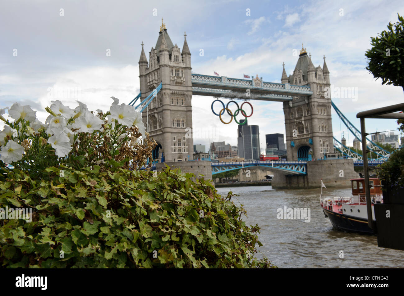 Olympic ring 2012 hi-res stock photography and images - Alamy
