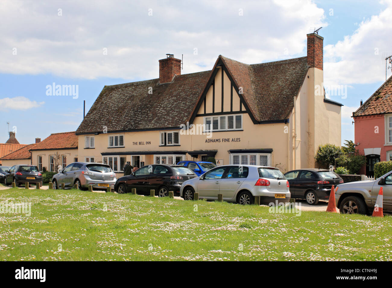 Adnams pub hi-res stock photography and images - Alamy