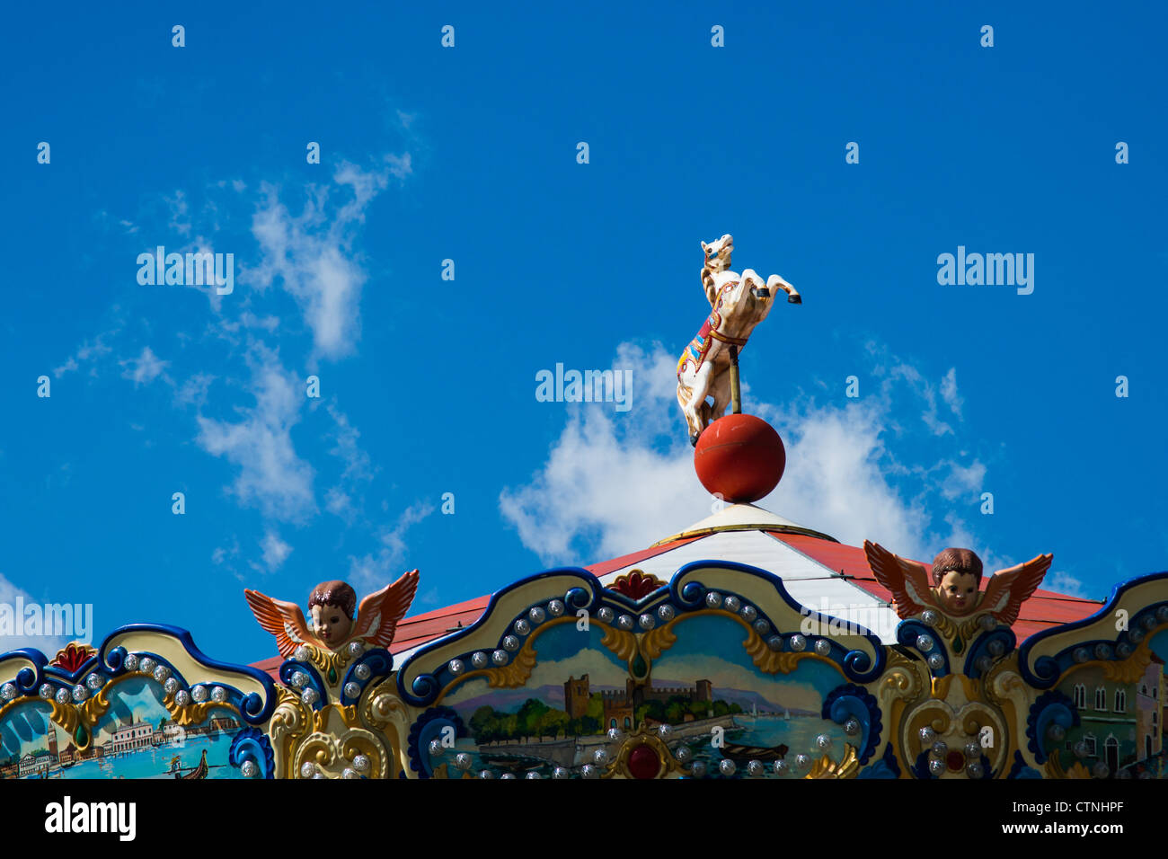 Pole round circle hi-res stock photography and images - Alamy