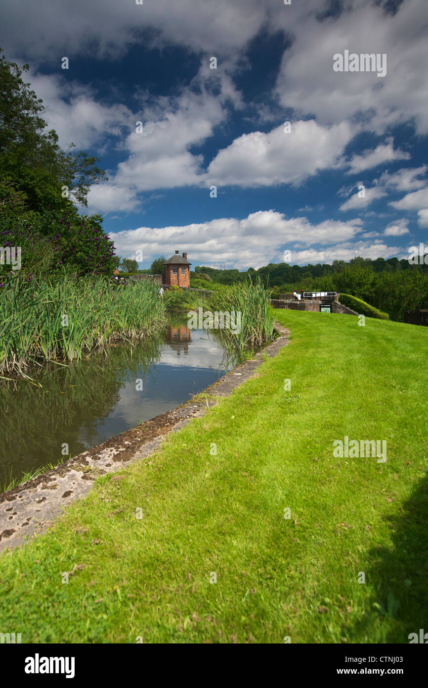 Bratch Locks Toll House Wombourne South Staffordshire England UK Stock ...